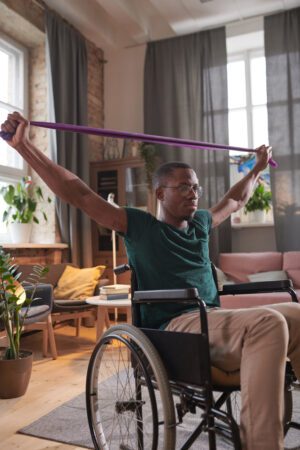 4 Wheelchair Exercises To Kickstart Your Fitness Goals - The Latest ...
